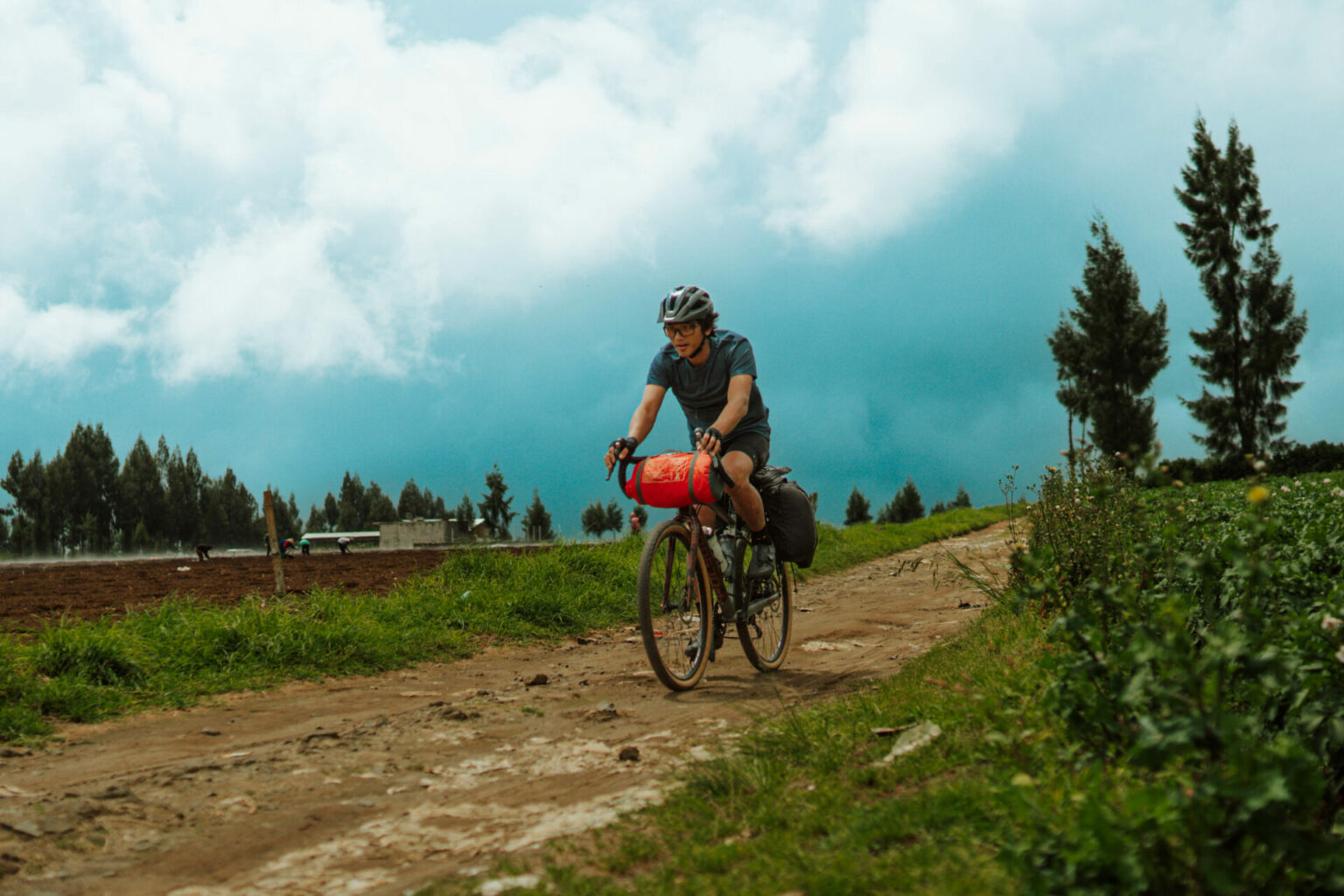 Bikepacking Essentials Tips | Polygon Bikes ID