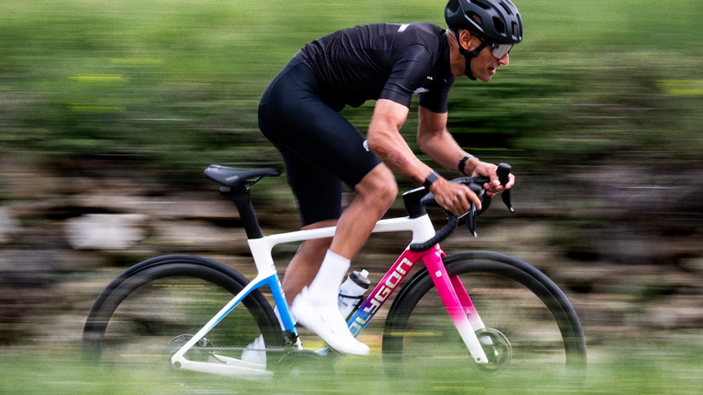 Flat Bar vs Drop Bar Bikes Explained | Polygon Bikes